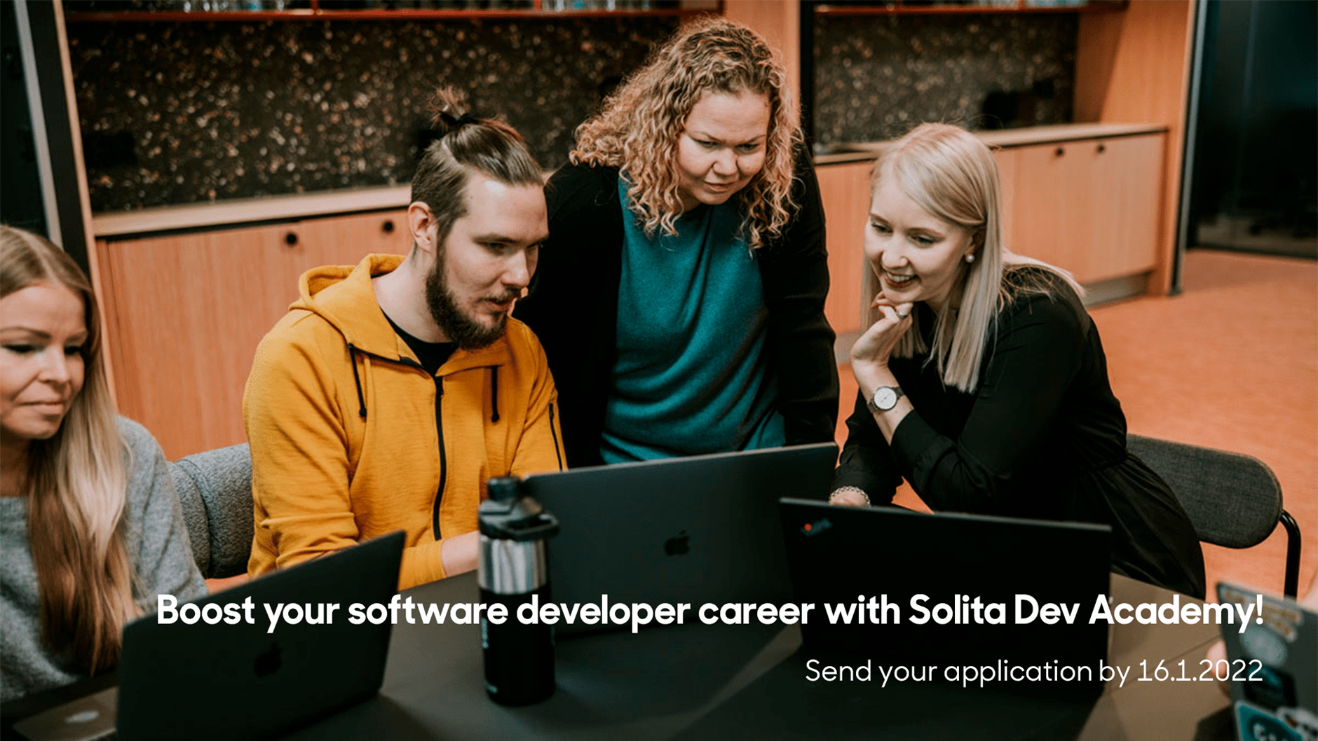 Solita Dev Academy ja Data Academy Spring 2022 haku on auki! - Asteriski ry